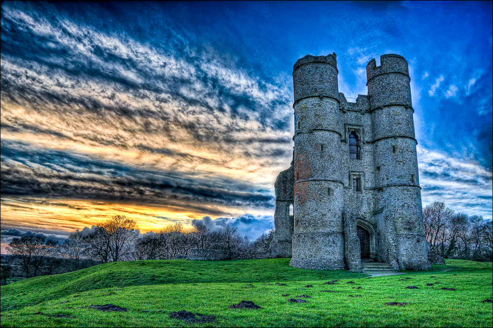 Donnington Castle fairytale HDR