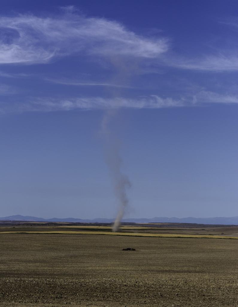 Dust devil